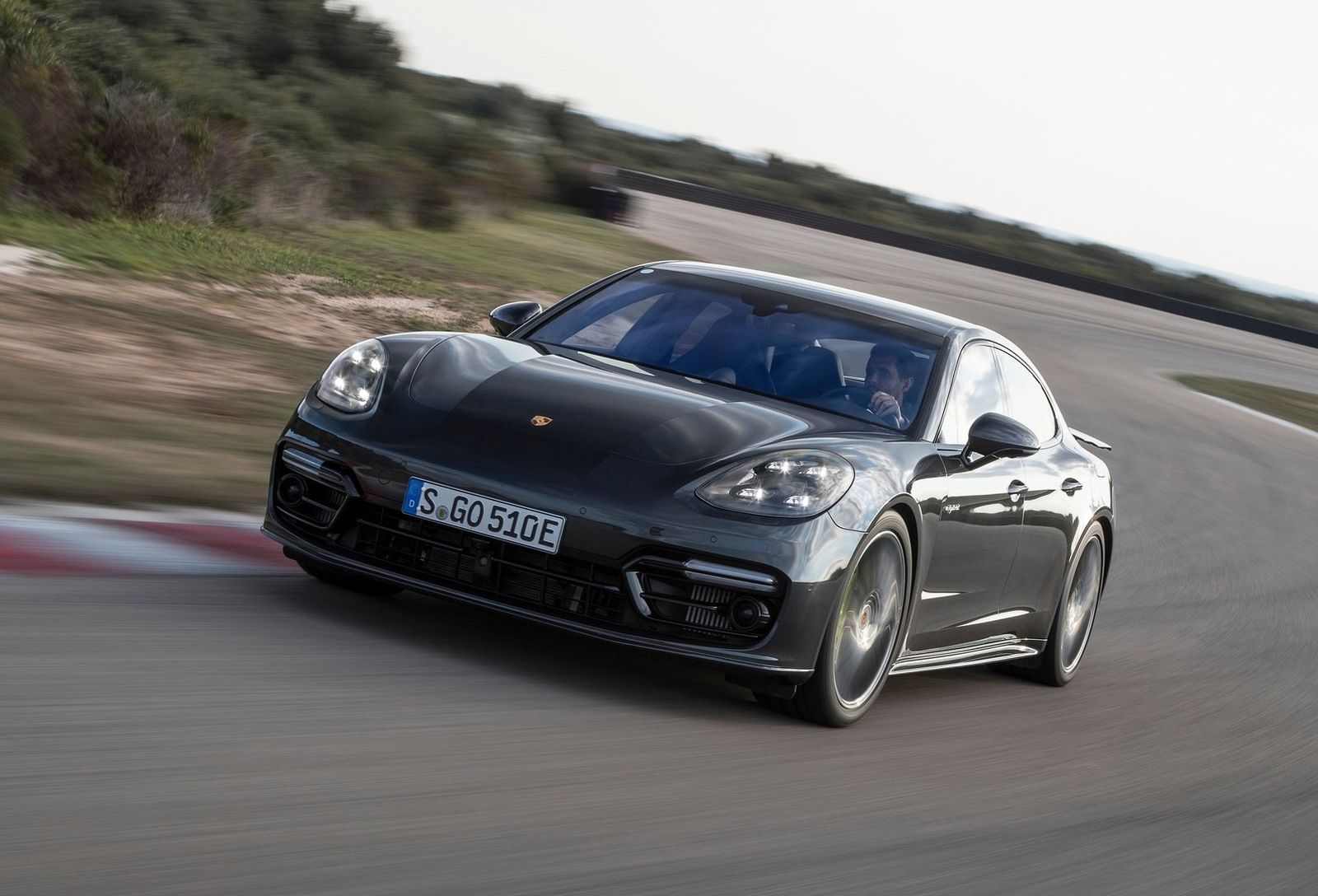 Porsche Panamera Turbo S E-Hybrid: bloedsnelle plug-in hybride