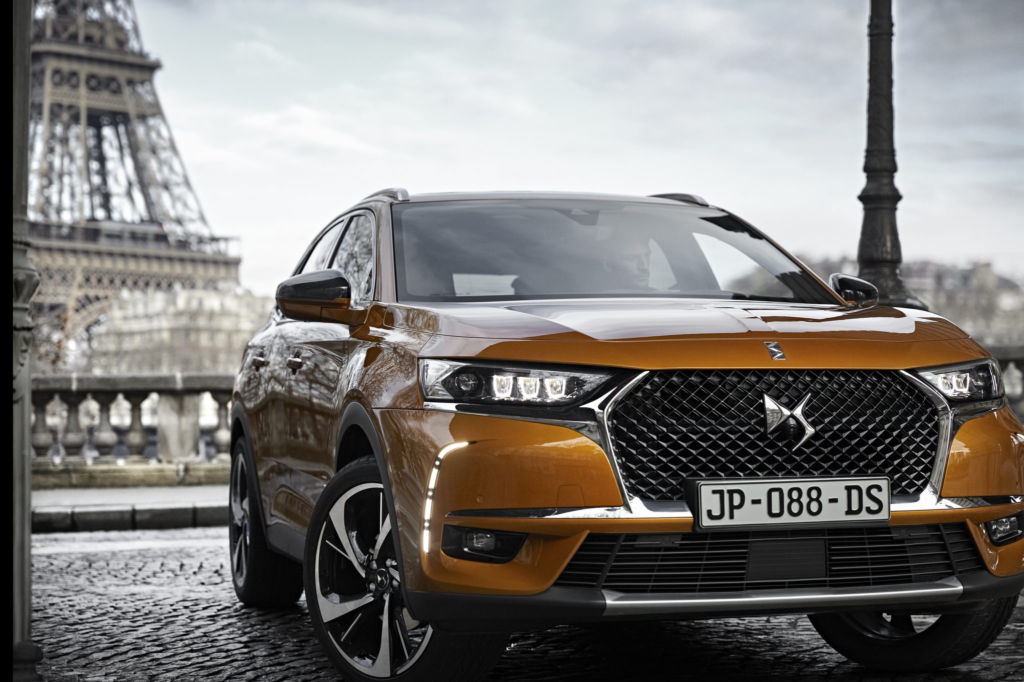 DS7 Crossback wil de haute voiture van de markt zijn