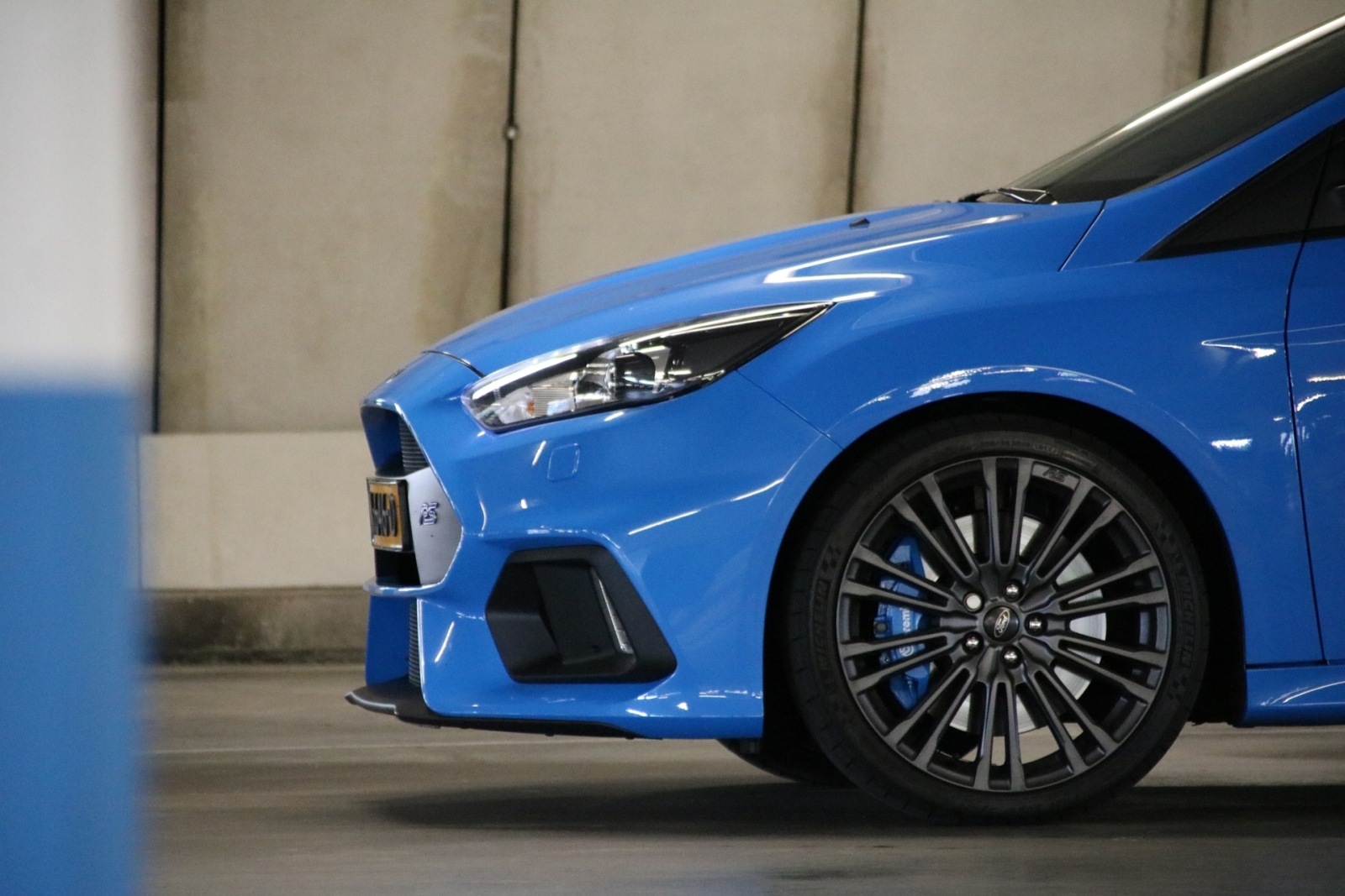 Autotest - Ford Focus RS 2.3 EcoBoost (2016) - AutoRAI.nl