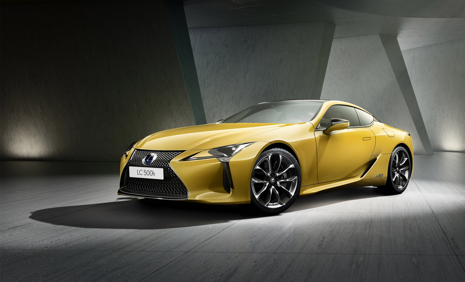 Lexus introduceert LC Flare Yellow Edition