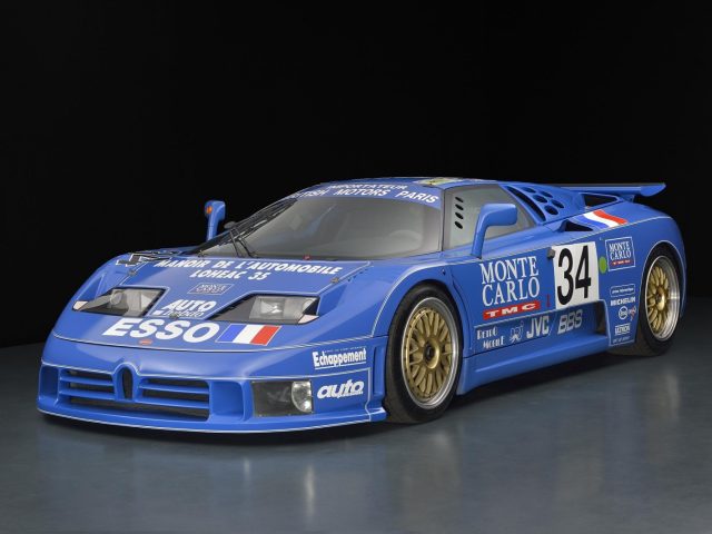 Prachtige mini-docu: Slechts twee Bugatti EB110's gebouwd voor ...
