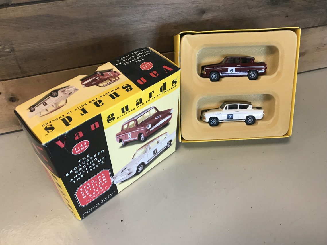 AutoRAI in Miniatuur: The Broadspeed Racing Anglia’s