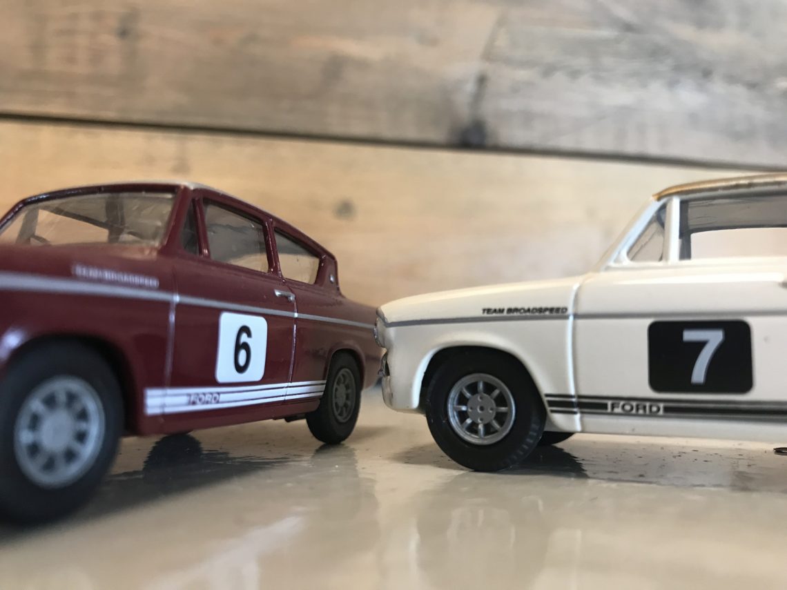AutoRAI in Miniatuur: The Broadspeed Racing Anglia’s