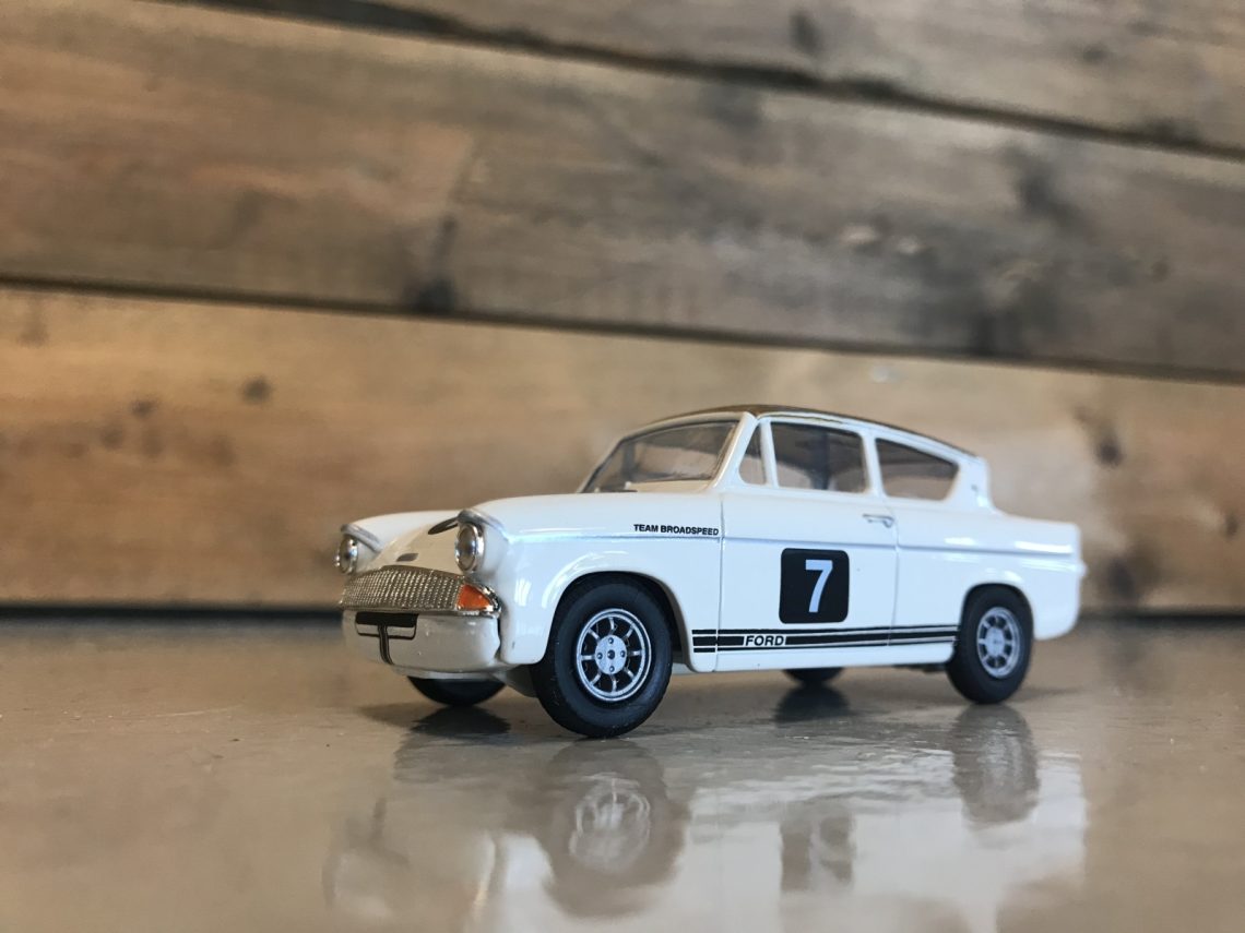 AutoRAI in Miniatuur: The Broadspeed Racing Anglia’s