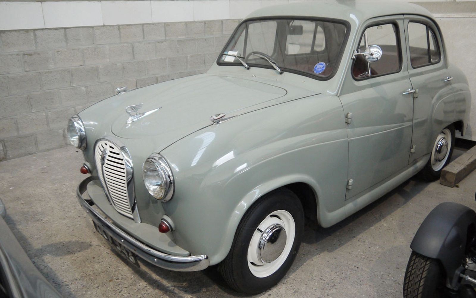 Auto van Phil Collins geveild tijdens Interclassics Maastricht - AutoRAI.nl