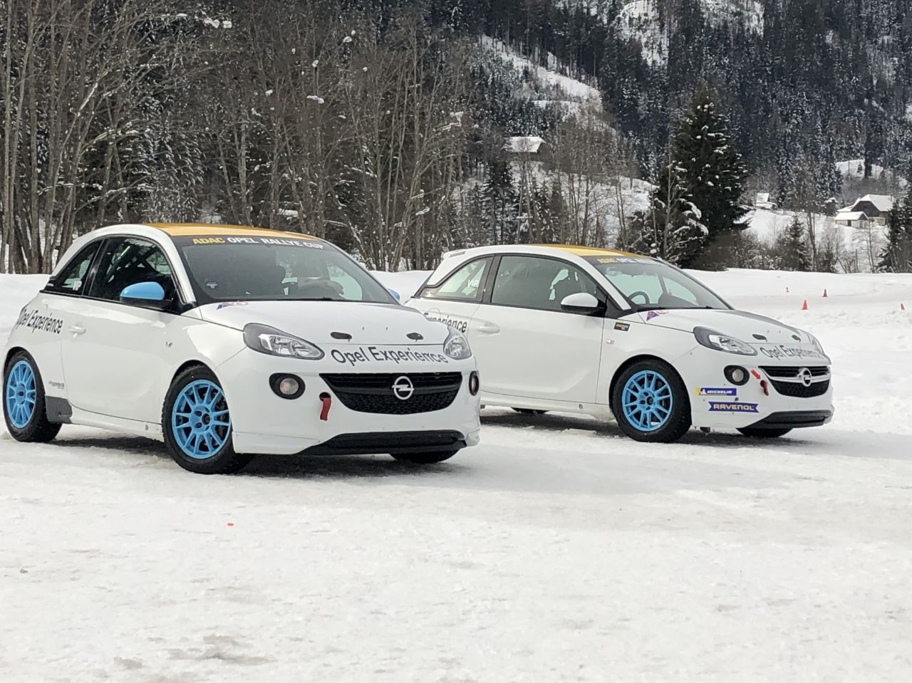 Rijtest: Opel Adam R2 rallyauto (2019) - AutoRAI.nl