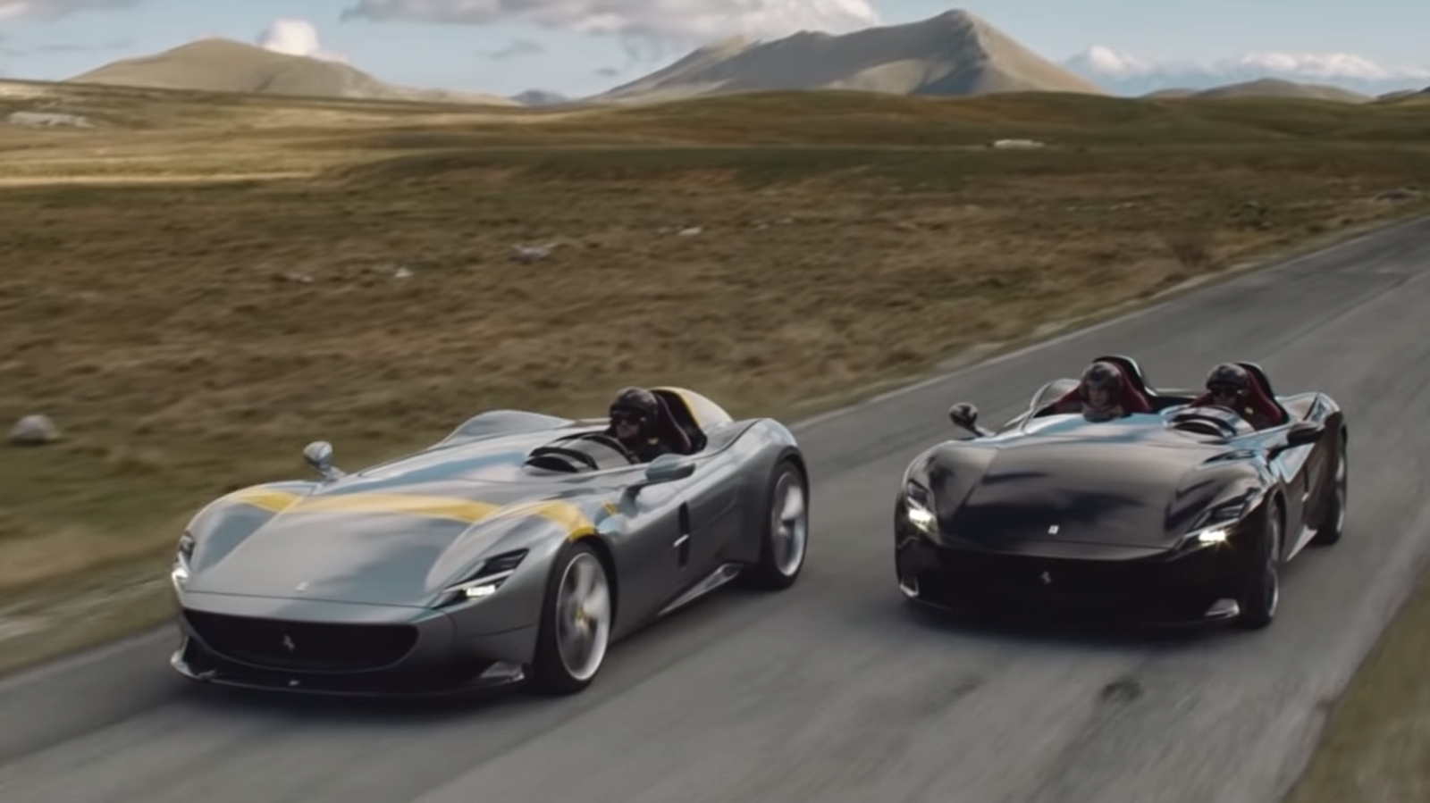 Ferrari toont commercial SP1 en SP2 - AutoRAI.nl