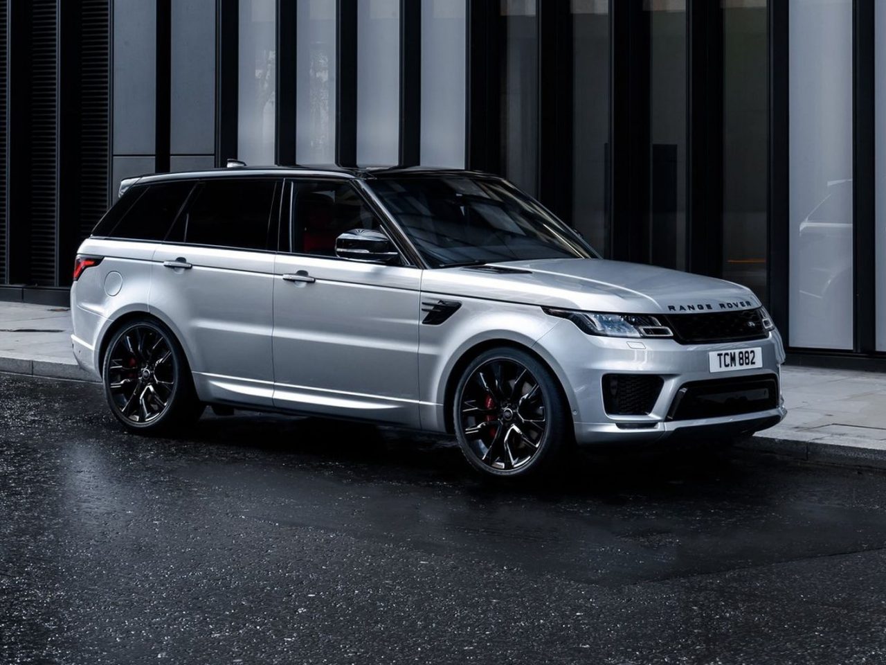 Range Rover Sport nu ook als 'mild hybrid' - AutoRAI.nl