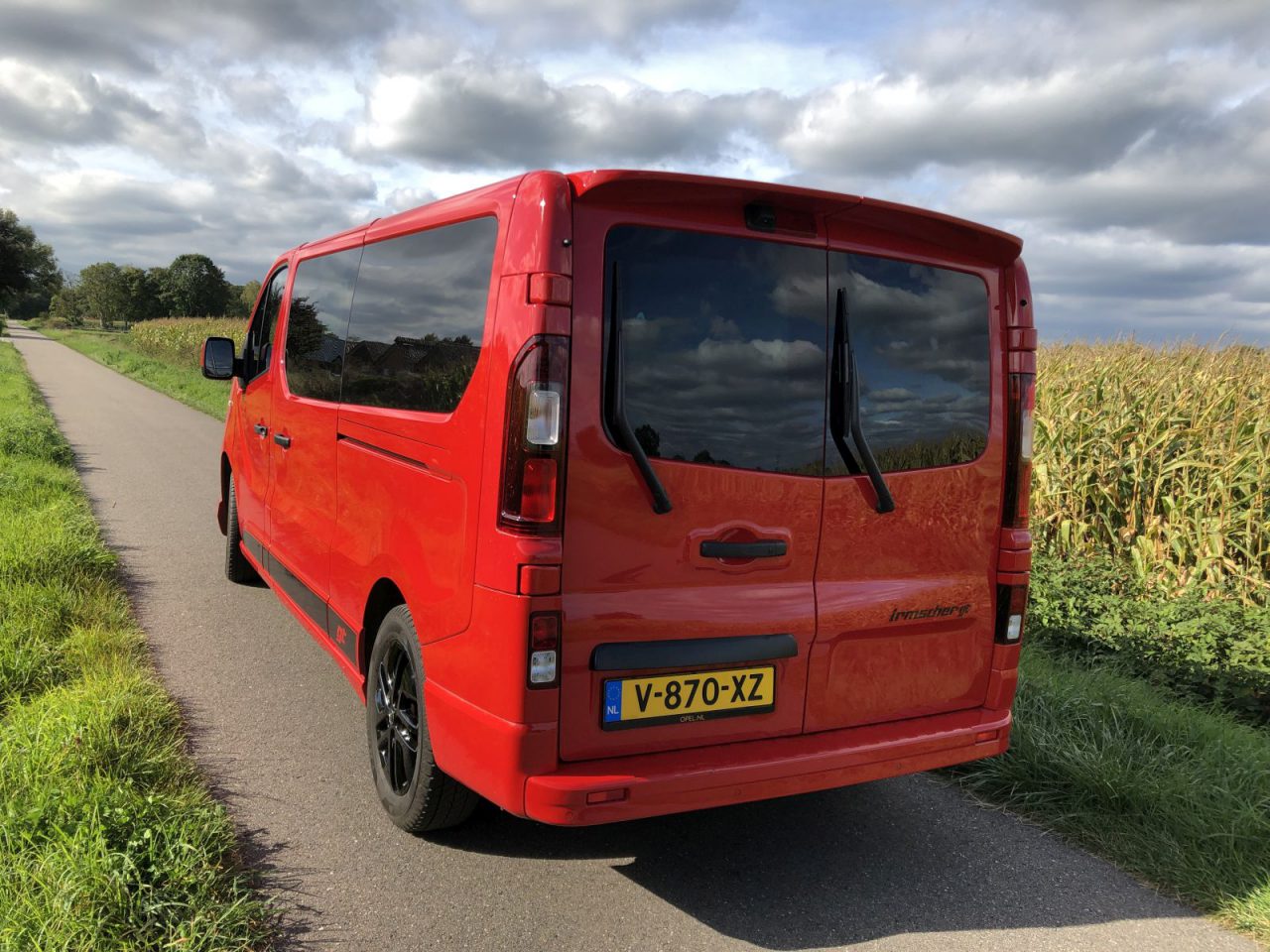 Autotest - Opel Vivaro Irmscher GT (2019) - AutoRAI.nl