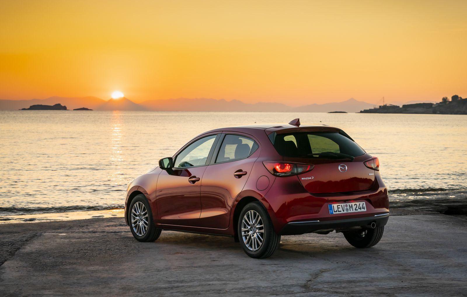 Autotest – vernieuwde Mazda 2 (2020) - AutoRAI.nl