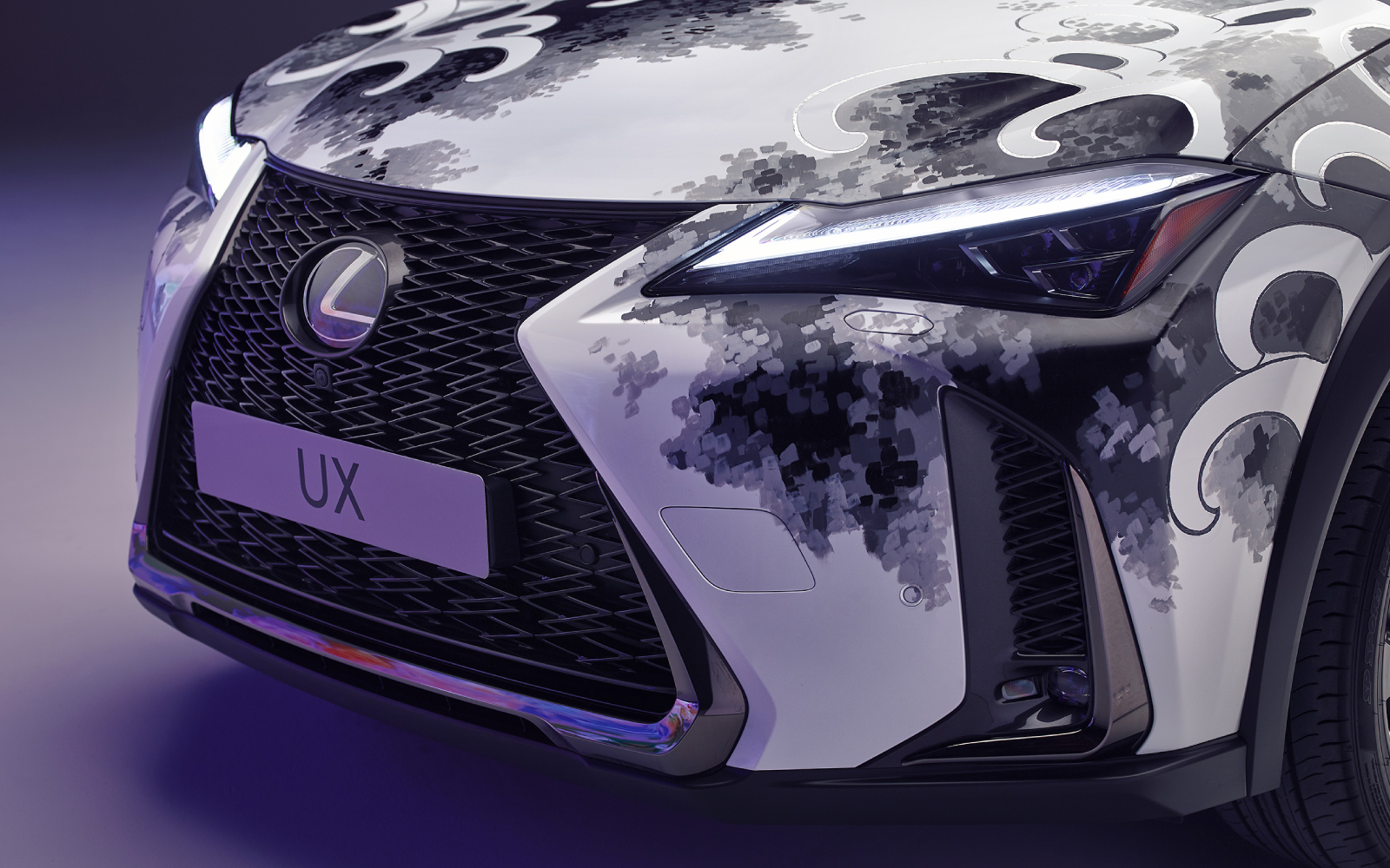 Deze Lexus heeft echte tattoos! - AutoRAI.nl