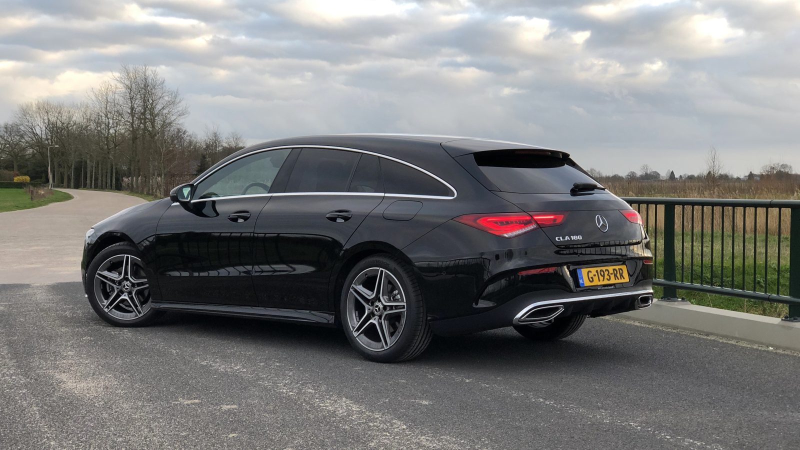 Autotest - Mercedes-Benz CLA 180 Shooting Brake (2020)
