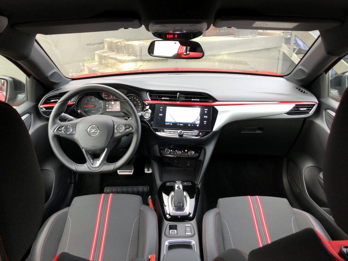Autotest - Opel Corsa GS Line (2020) - AutoRAI.nl