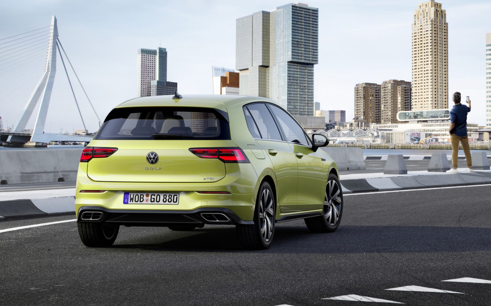 Volkswagen Golf nu ook als R-Line - AutoRAI.nl