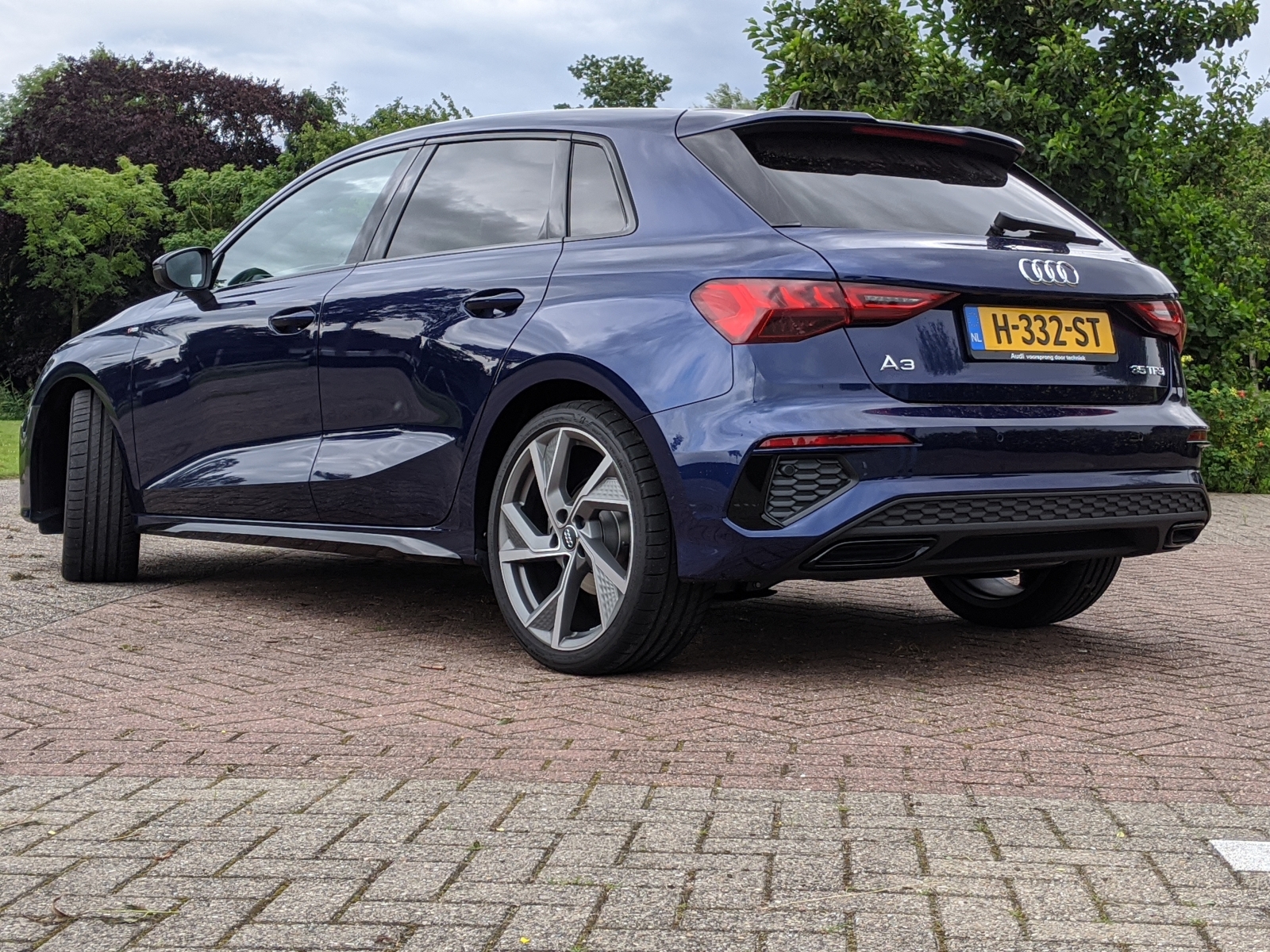 Autotest - Audi A3 Sportback 35 TFSI (2020) - AutoRAI.nl