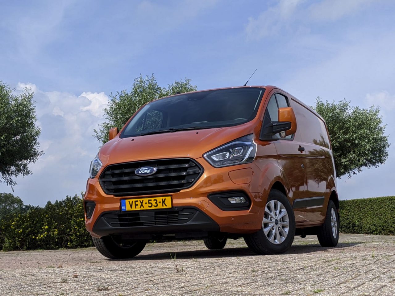 Autotest - Ford Transit Custom PHEV (2020) - AutoRAI.nl