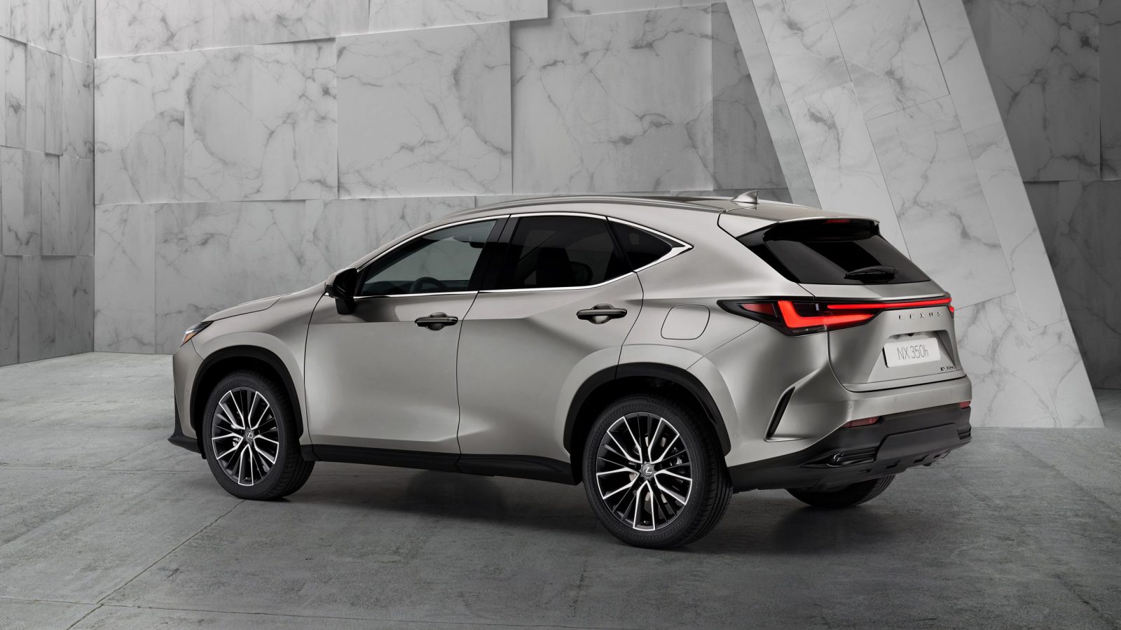 Vanafprijs bekend van nieuwe Lexus NX 350h