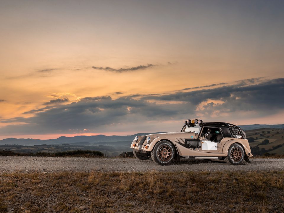Say what!? Morgan komt met off-roader: Morgan Plus Four CX-T