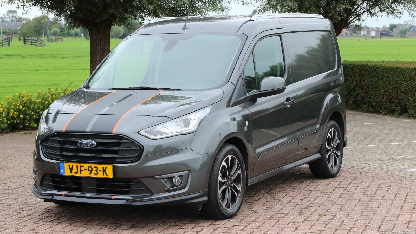 Autotest - Ford Transit Connect Sport (2021), flitsend busje!