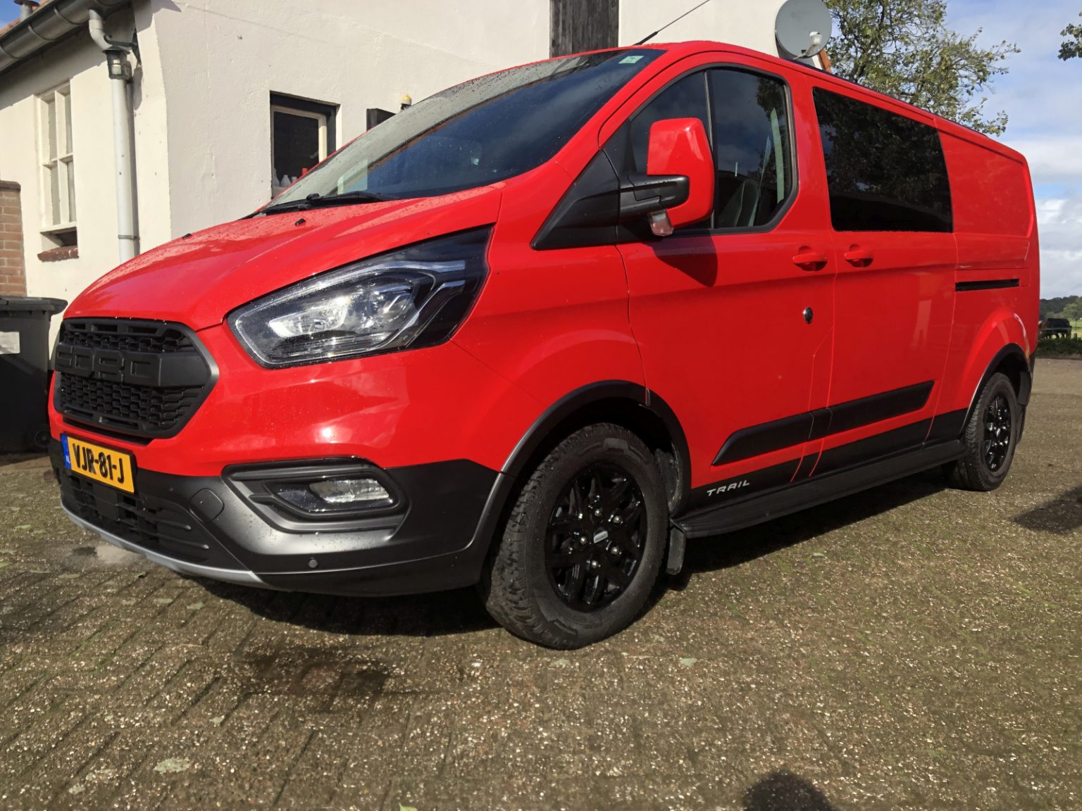 Autotest - Ford Transit Custom Trail (2021)