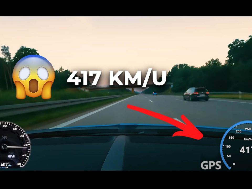 Bugatti Chiron vliegt met 417 km/u over de Autobahn