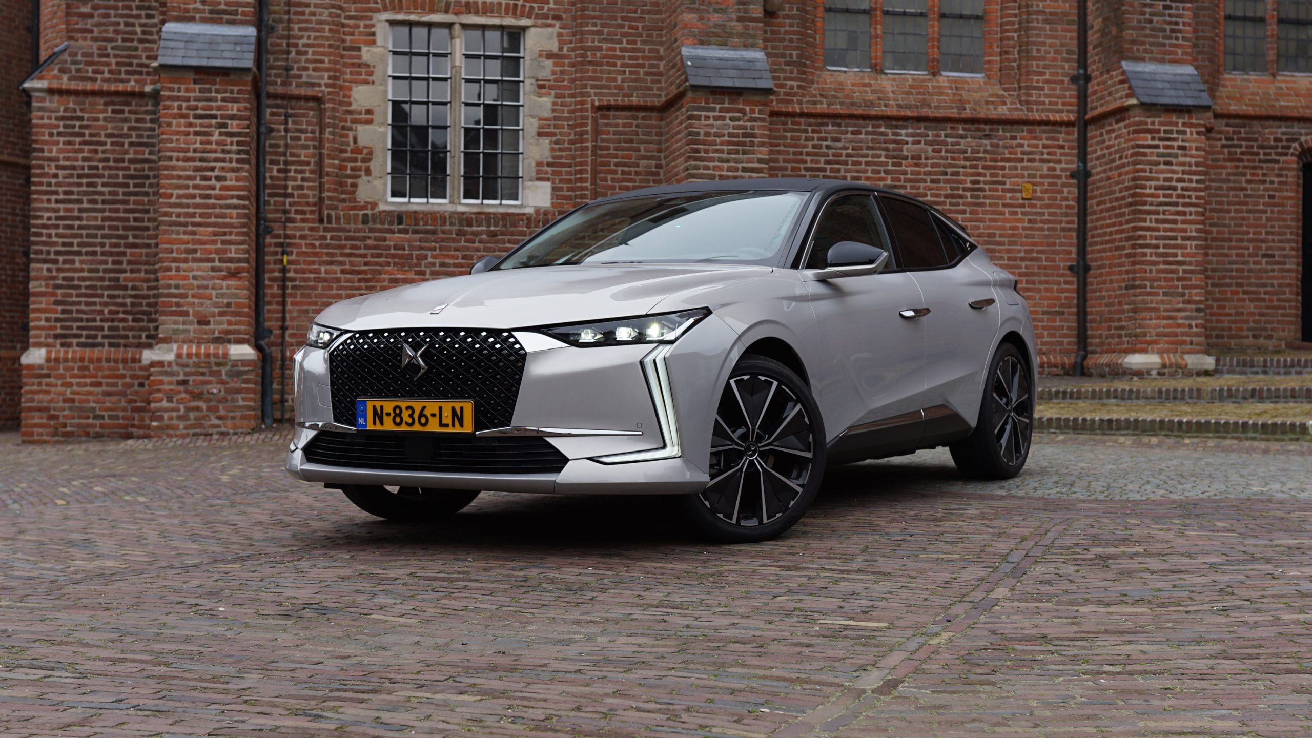 Review: DS 4 E-Tense 225 Rivoli - AutoRAI.nl