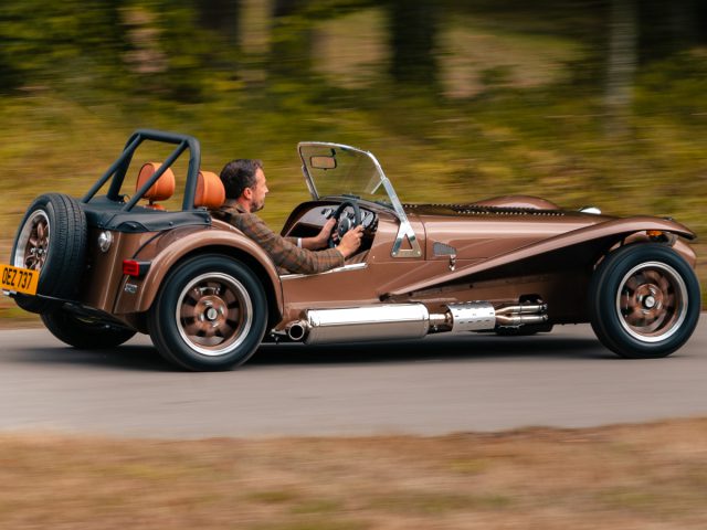 Caterham introduceert Super Seven 600 en Super Seven 2000