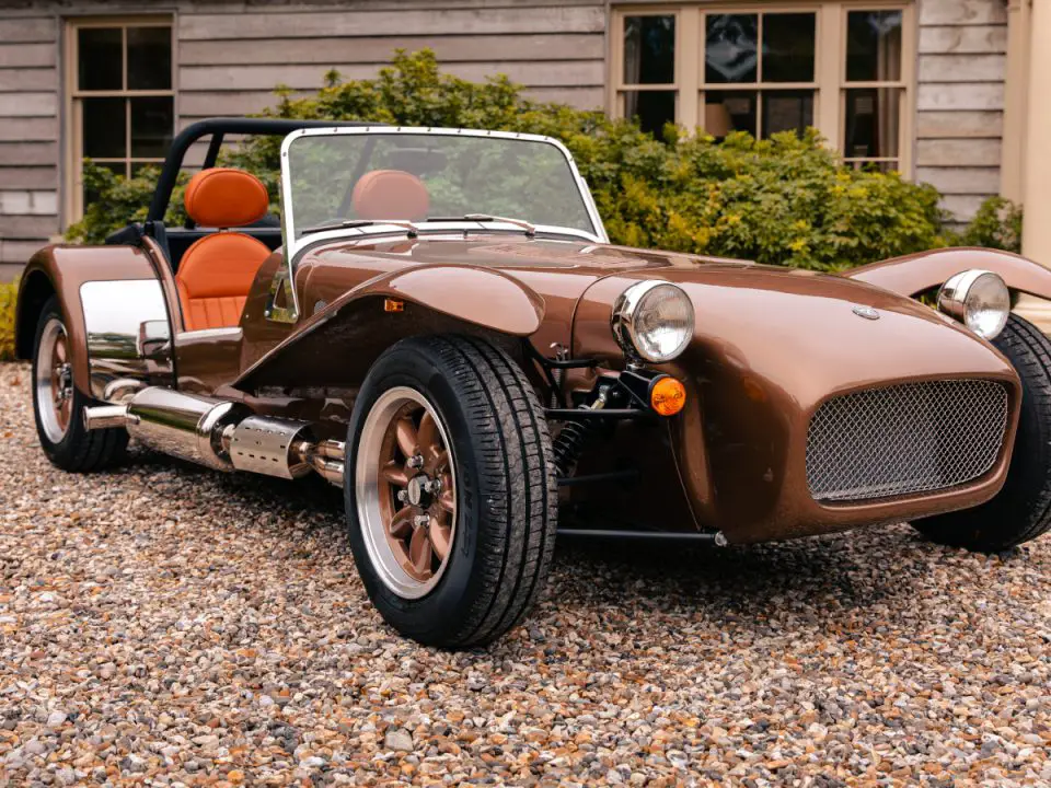 Caterham introduceert Super Seven 600 en Super Seven 2000 Caterham introduceert Super Seven 600 en Super Seven 2000
