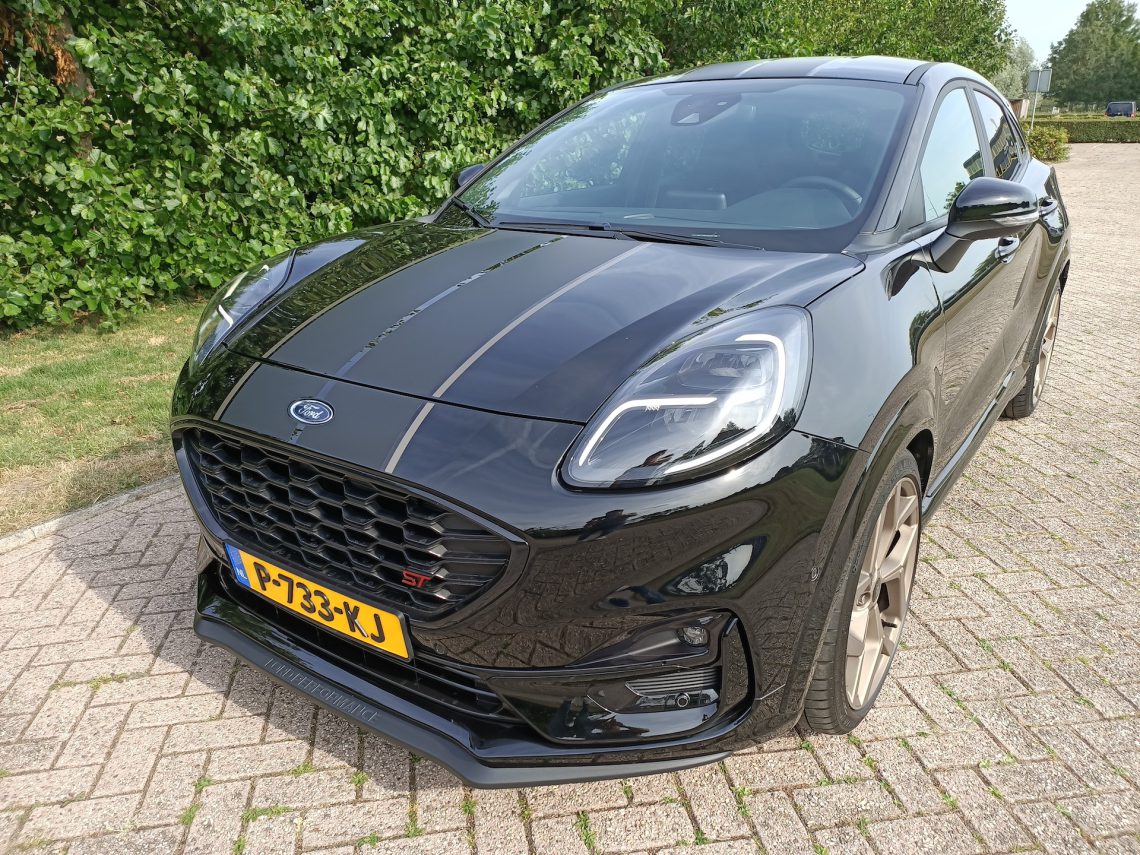 Ford Puma ST Gold Edition (2022) - Review & Video