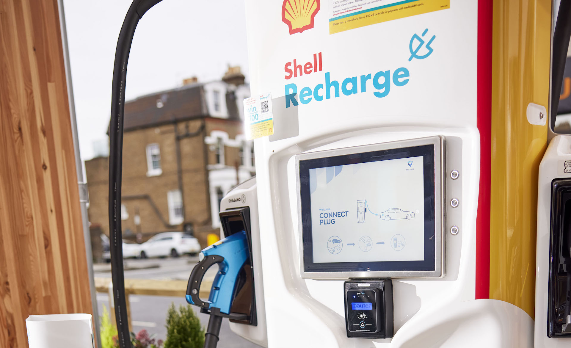 AC-laden: Shell gooit prijs per kWh bij laadpaal omhoog