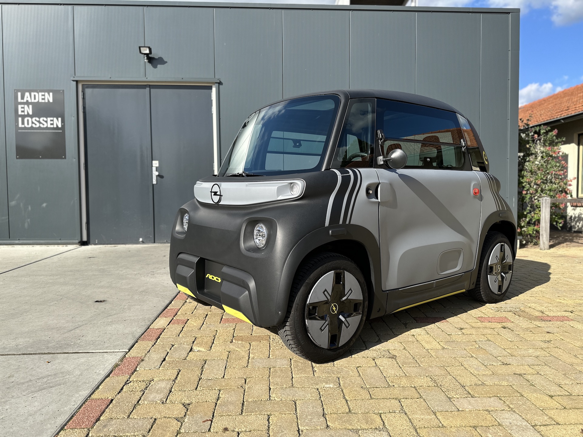Opel Rocks-e op het platteland, een goed idee? - AutoRAI TV