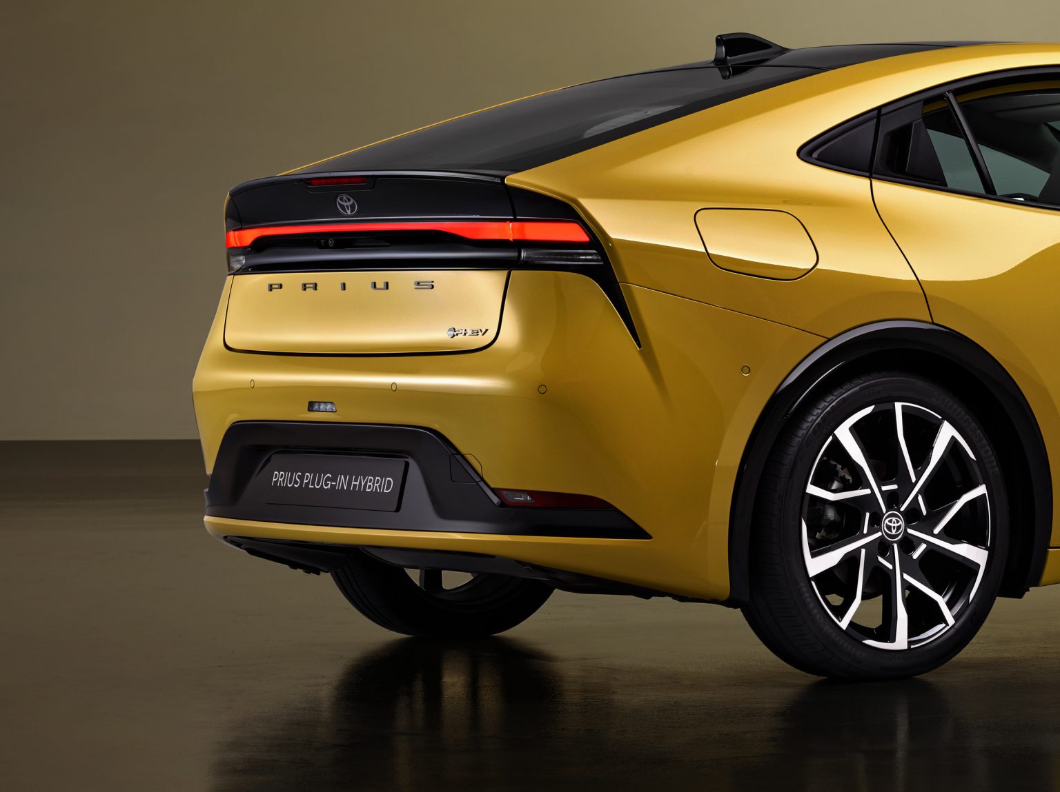 De nieuwe Toyota Prius 2023 is supersexy!