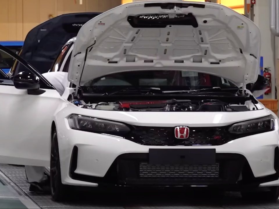 Zo wordt de nieuwe Honda Civic Type R gebouwd - VIDEO