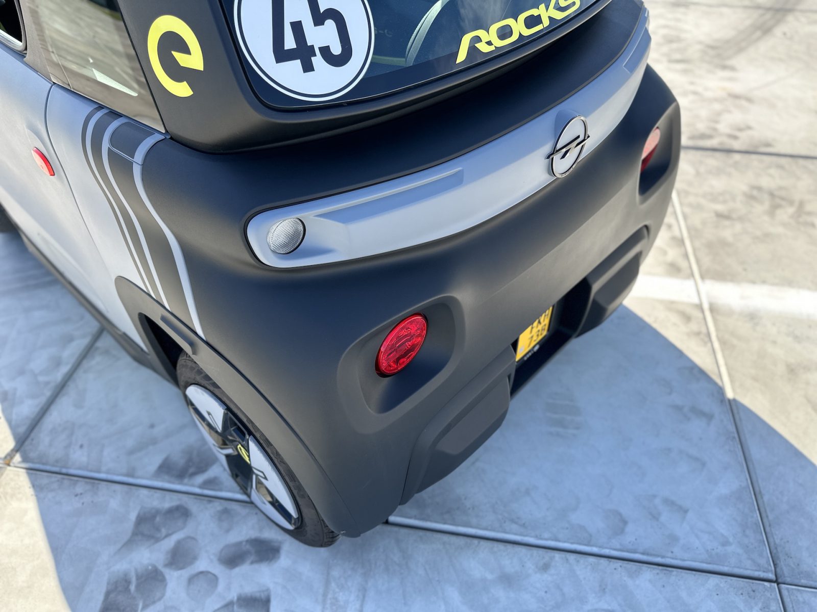 Review: Leven met een Opel Rocks-e - VIDEO