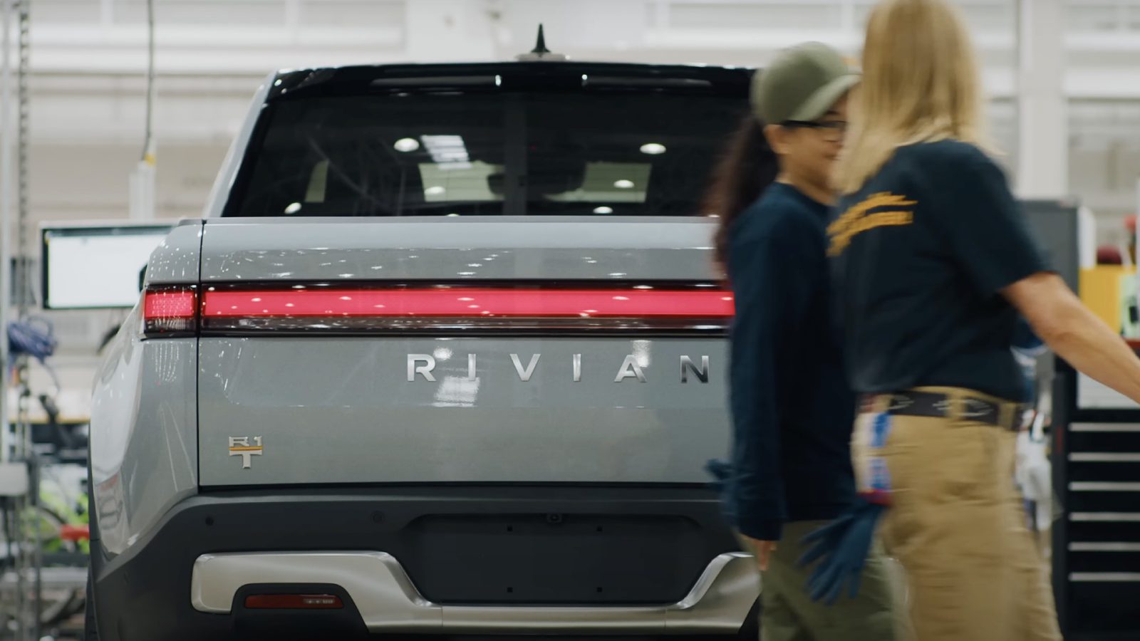Rivian fabriekstoer: zo bouwt Rivian de R1S, R1T en EDV - VIDEO