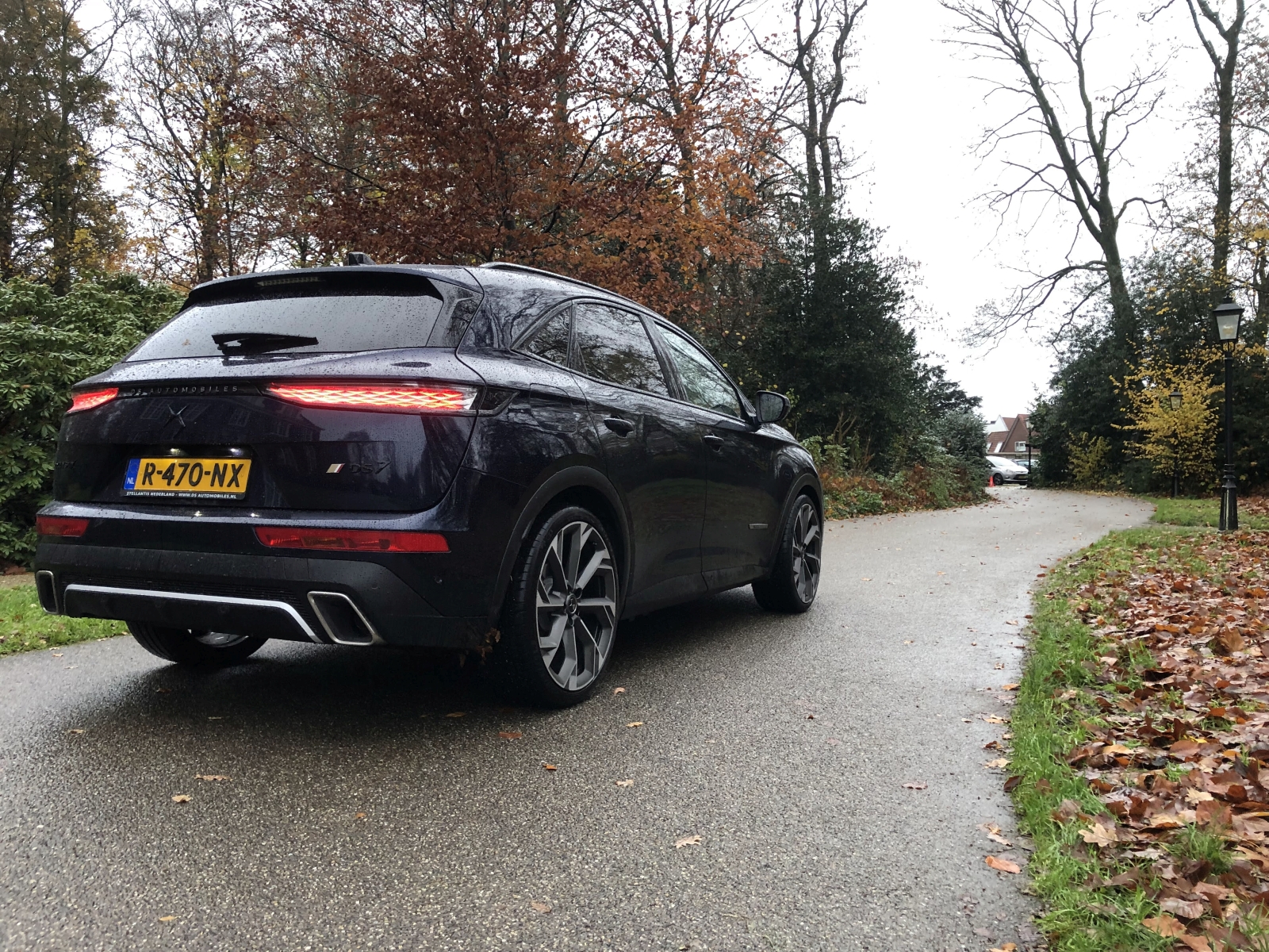 Review - DS 7 E-Tense 4x4 360 La Première