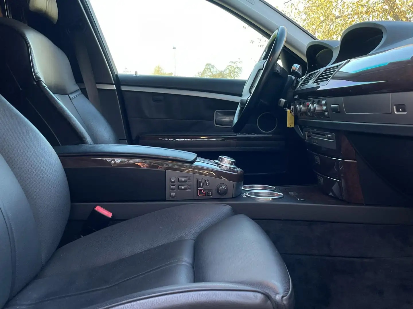 Langste BMW 7 Serie ter wereld te koop in Nederland