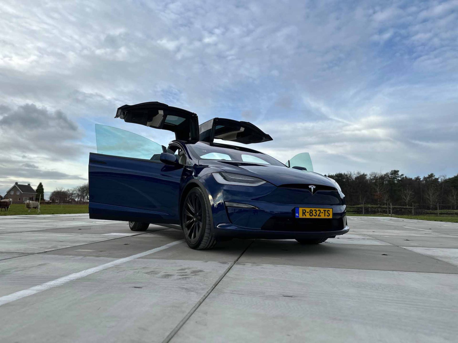 Tesla Model X Plaid, compleet gestoord - REVIEW & VIDEO