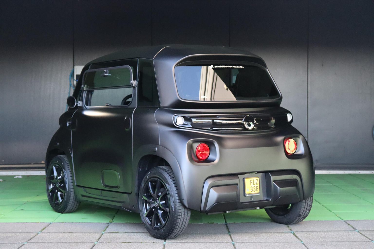 Dit is de duurste Opel Rocks-e van Nederland