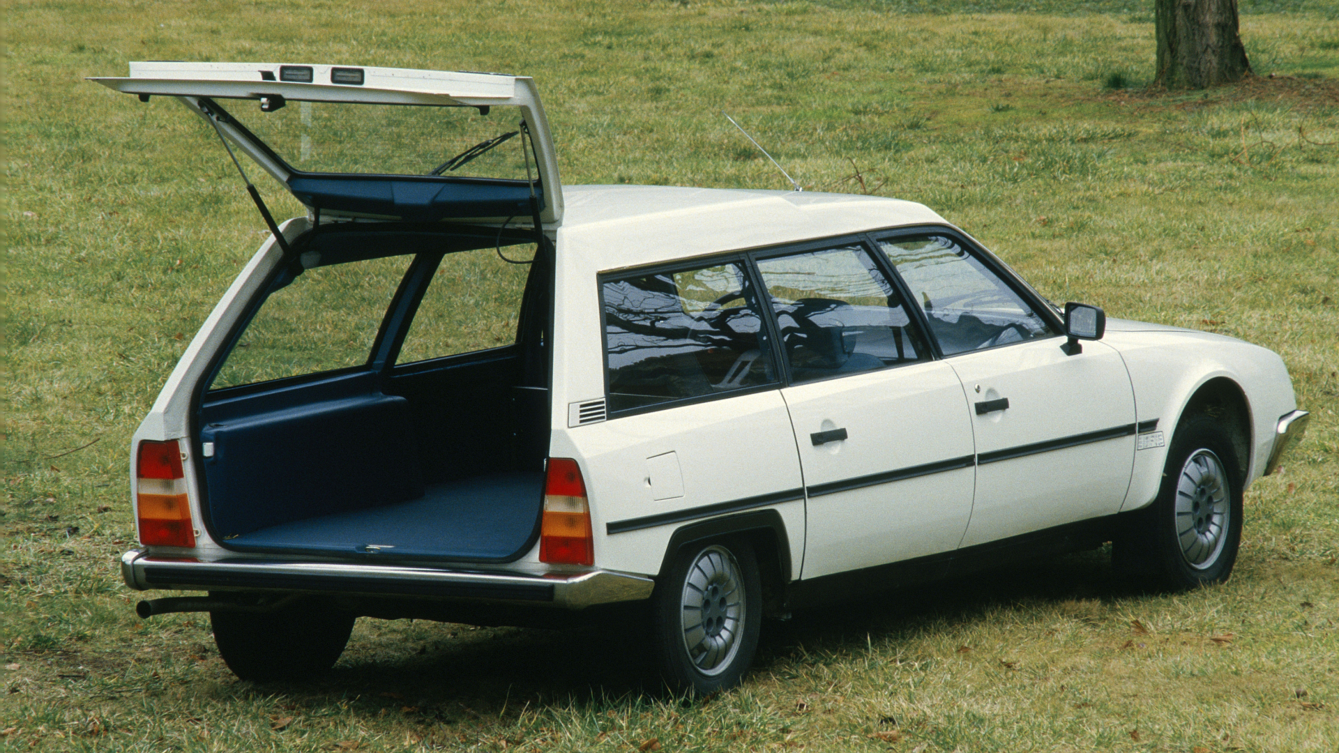 Gespot: een Citroën CX 2000 - AutoRAI.nl
