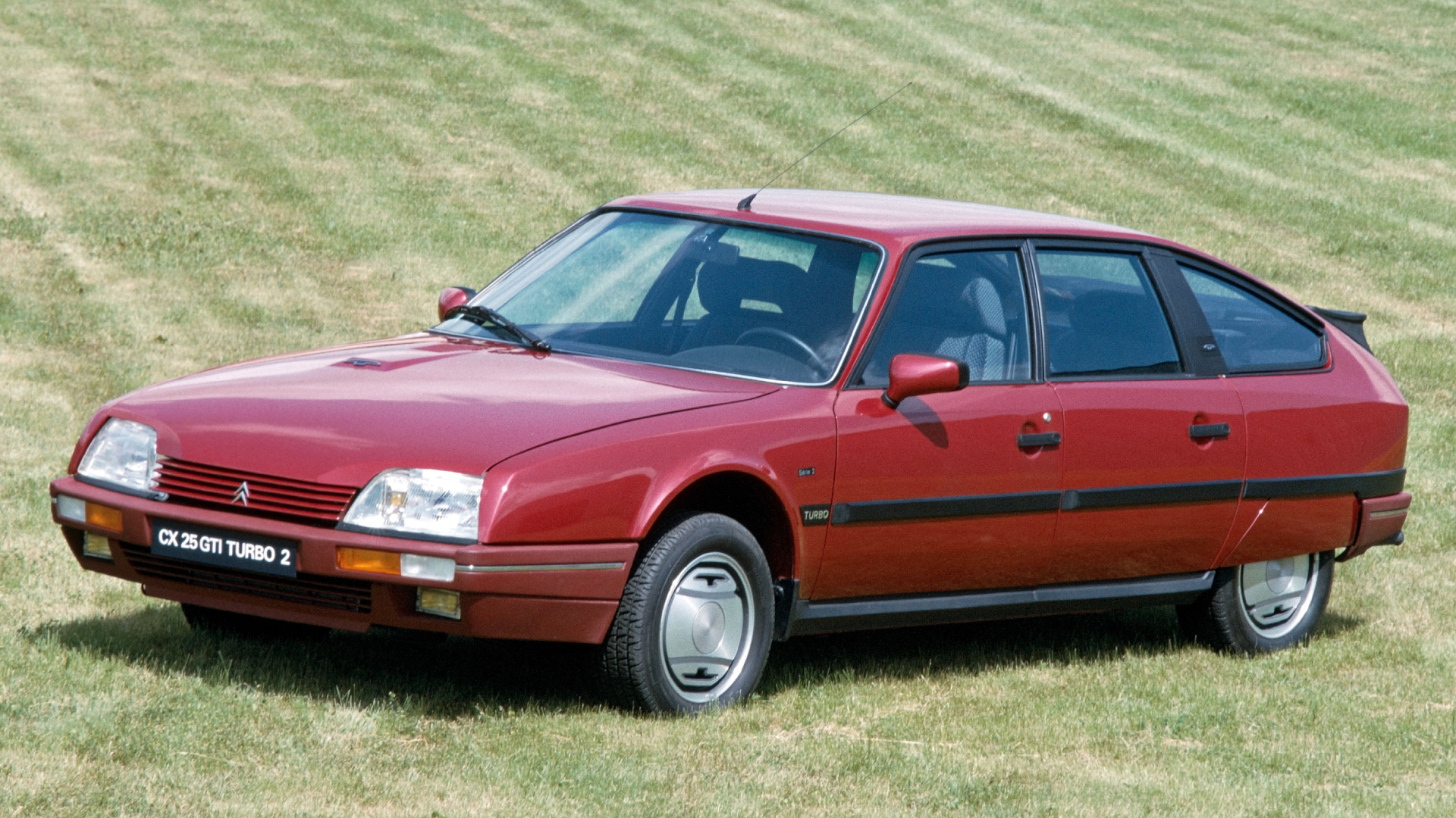 Gespot: een Citroën CX 2000 - AutoRAI.nl