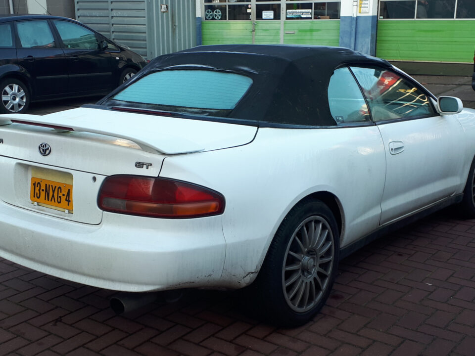 Gespot: een Toyota Celica Convertible - AutoRAI.nl