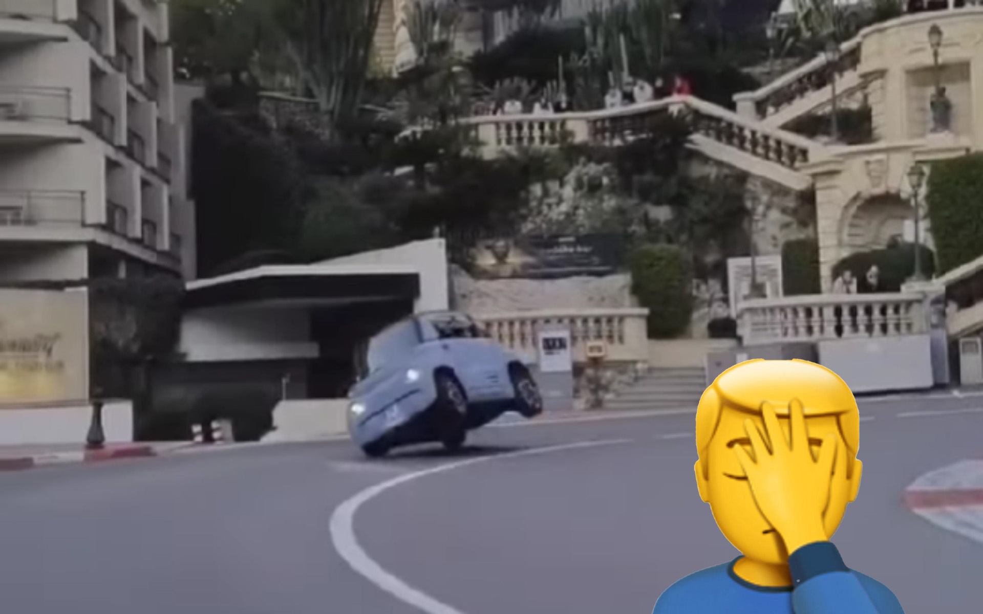 Citroën Ami scheurt iets te hard door Monaco - AutoRAI.nl