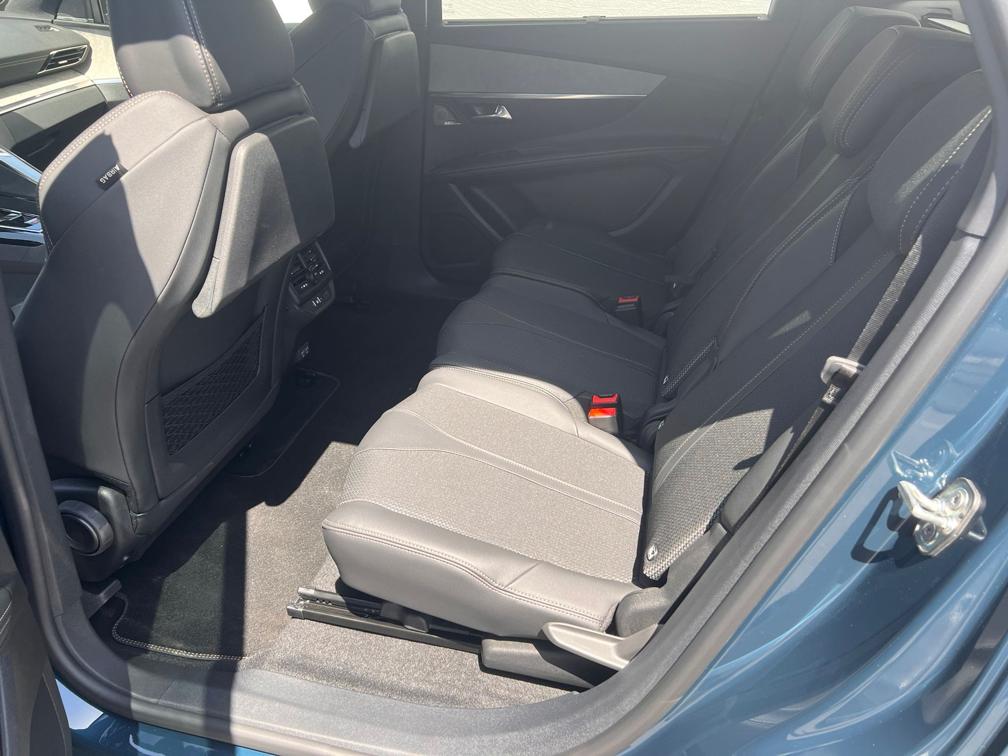 Review – eerste indruk Peugeot 5008 48V HYBRID