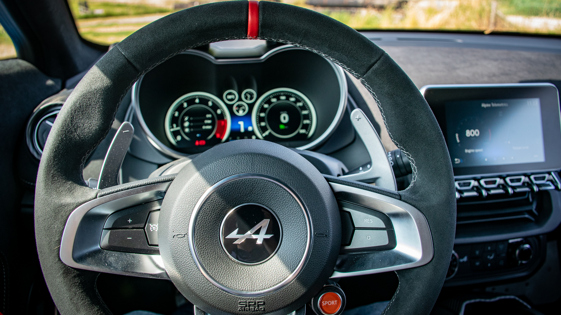 Review - Alpine A110R: Ruwe bolster, blanke pit - AutoRAI.nl