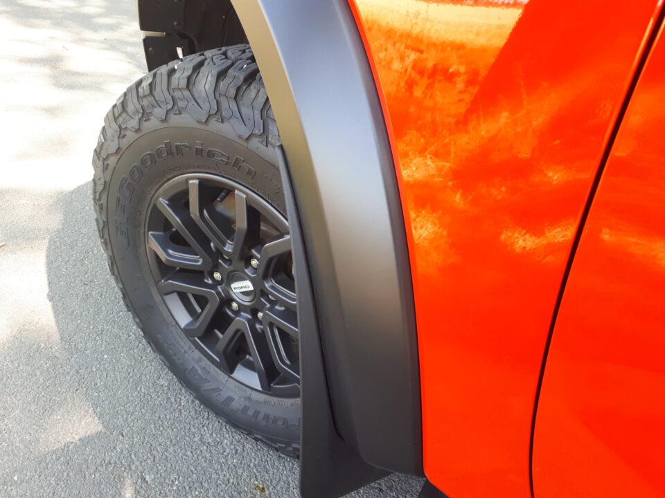 Review – Ford Ranger Raptor (2023) - AutoRAI.nl