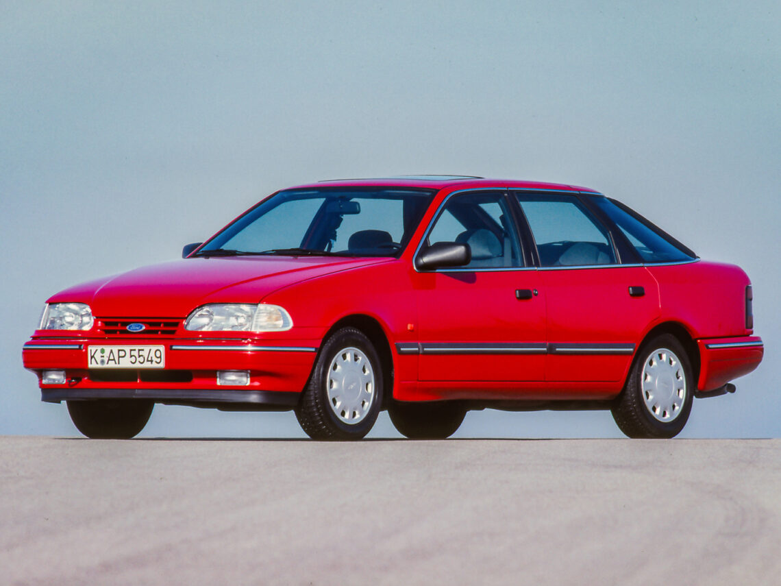 Gespot: een Ford Scorpio uit 1989 - AutoRAI.nl