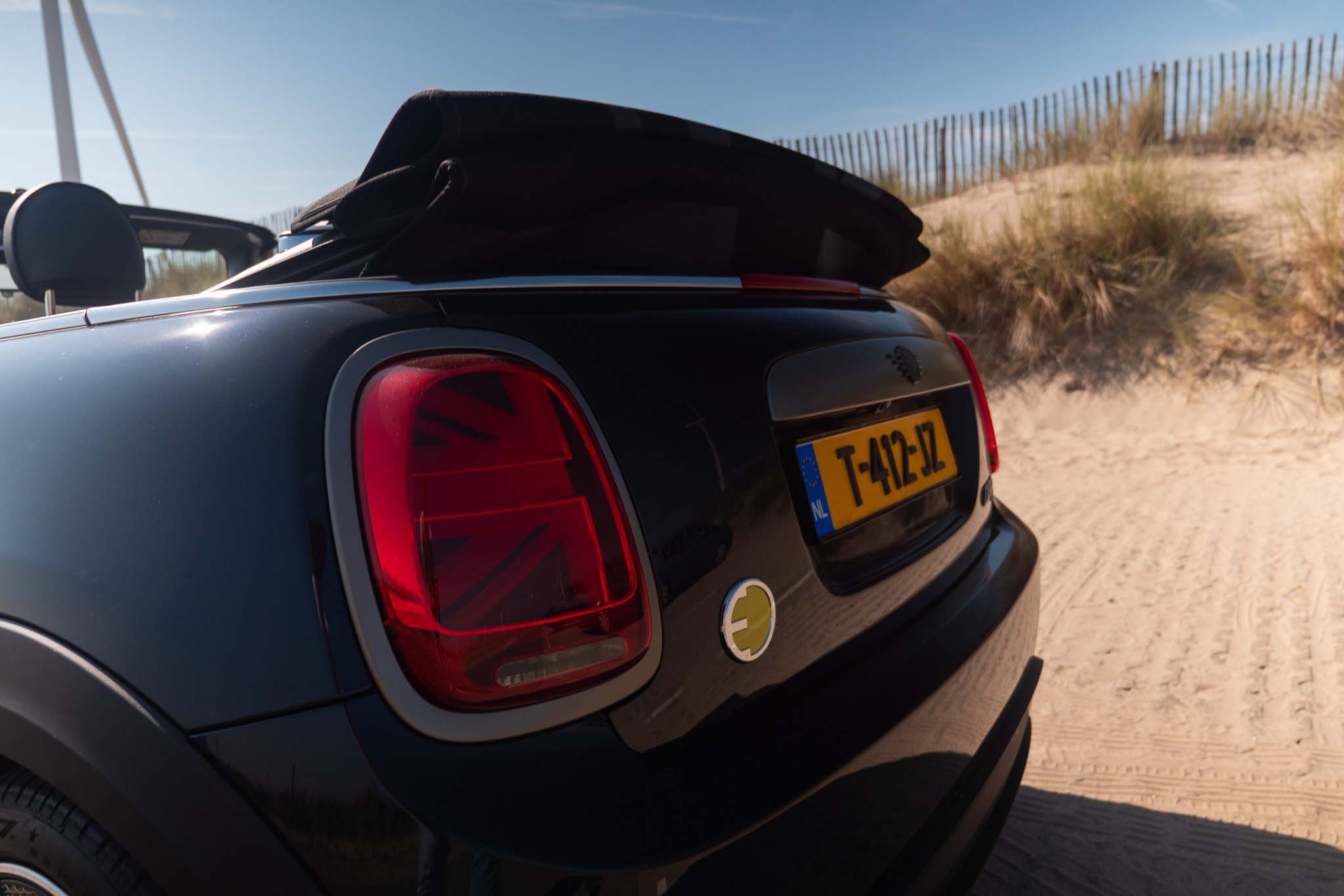 Review - Mini Electric Cabrio (2023) - De eerste elektrische cabrio