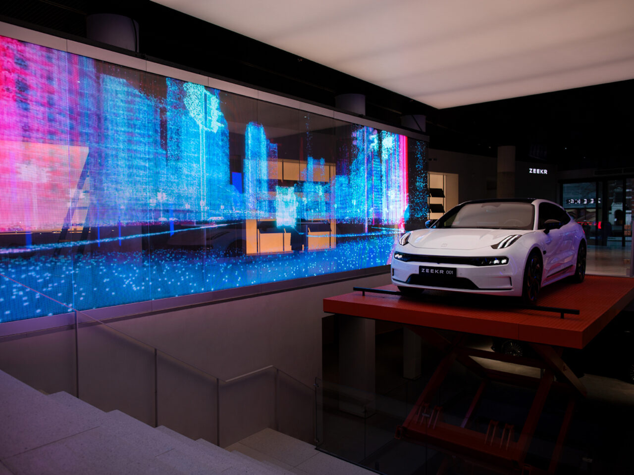 ZEEKR opent luxe showroom in Amsterdam