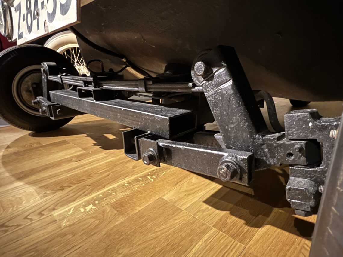 Nieuwe aanwinst Louwman Museum: de Witkar